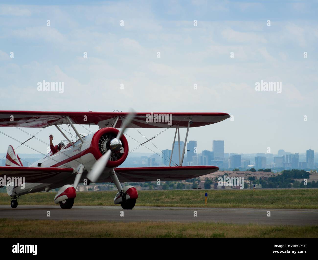 Two bay biplanes hi-res stock photography and images - Alamy