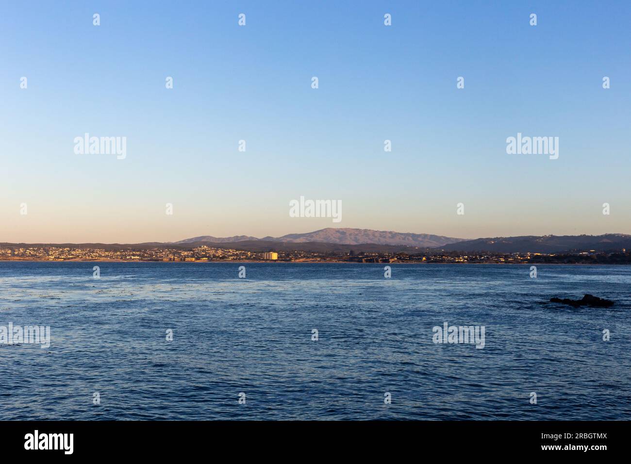 A view on Pacific ocean at sunset Stock Photo - Alamy
