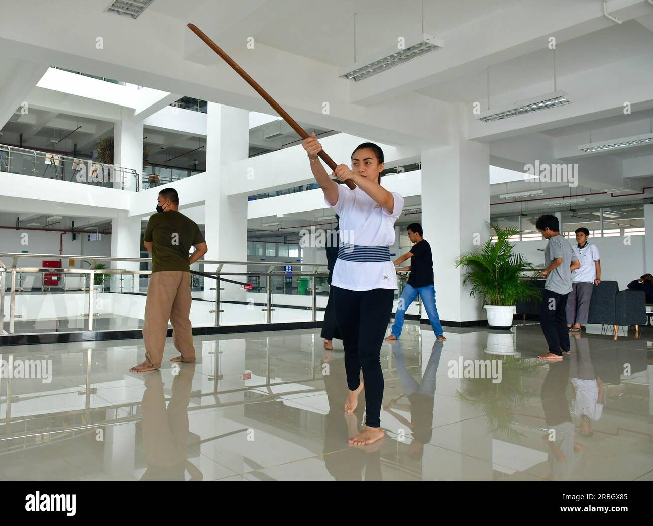 Swordsmanship hi-res stock photography and images - Alamy