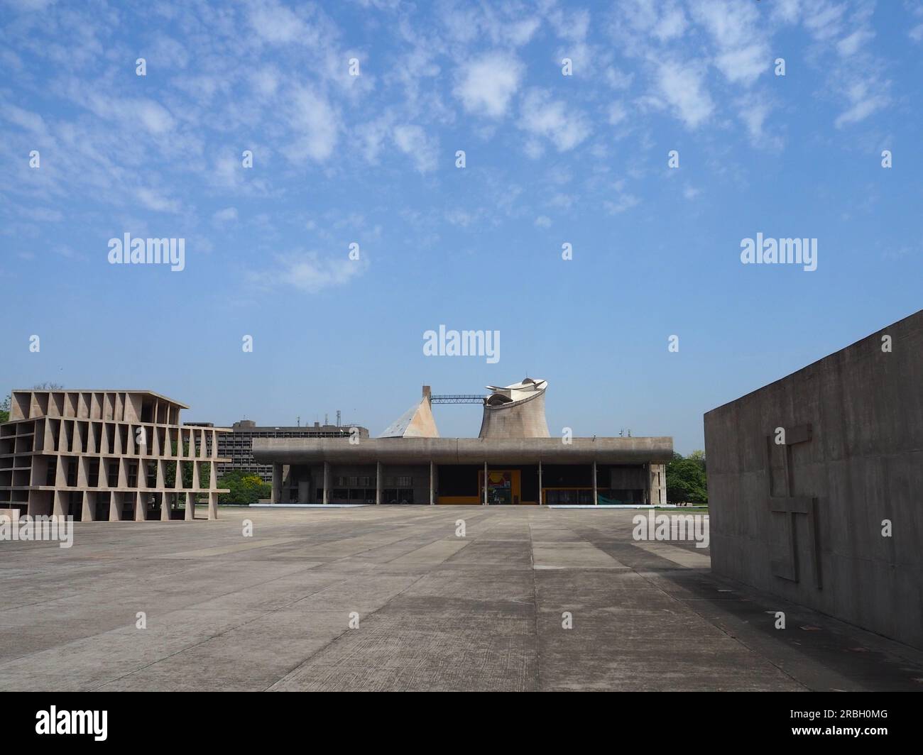 Chandigarh corbusier palace of assembly hi-res stock photography and images - Alamy