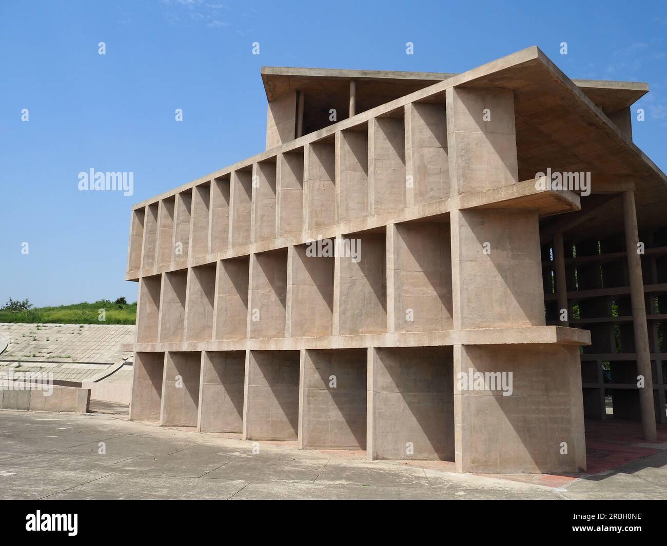 Capitol complex chandigarh india architect hi-res stock photography and ...