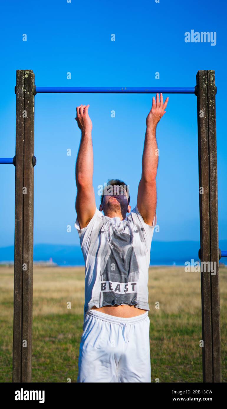 Calisthenics routine hi-res stock photography and images - Alamy
