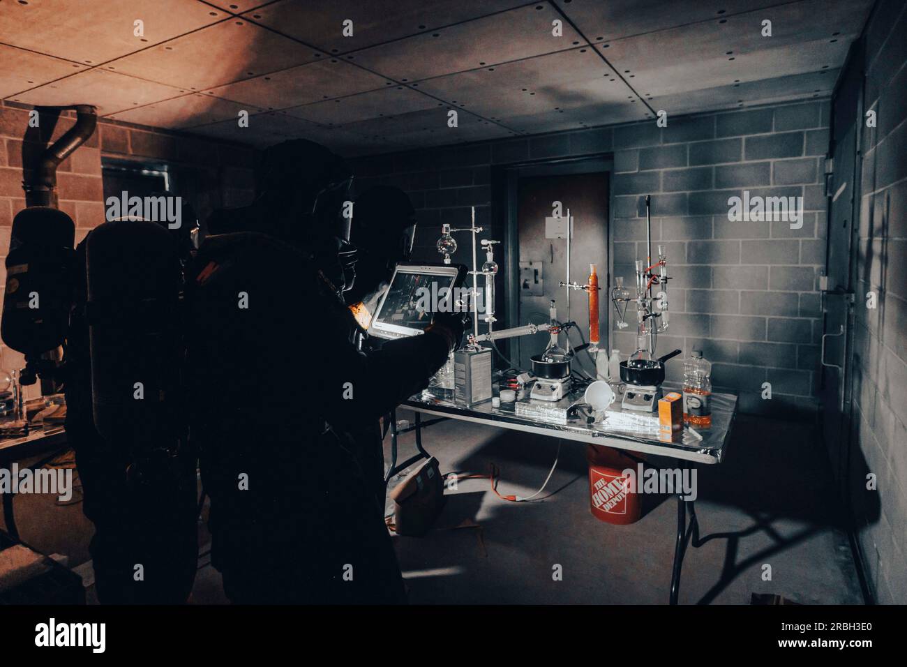 A Guardsman with the 47th Weapons of Mass Destruction-Civil Response ...