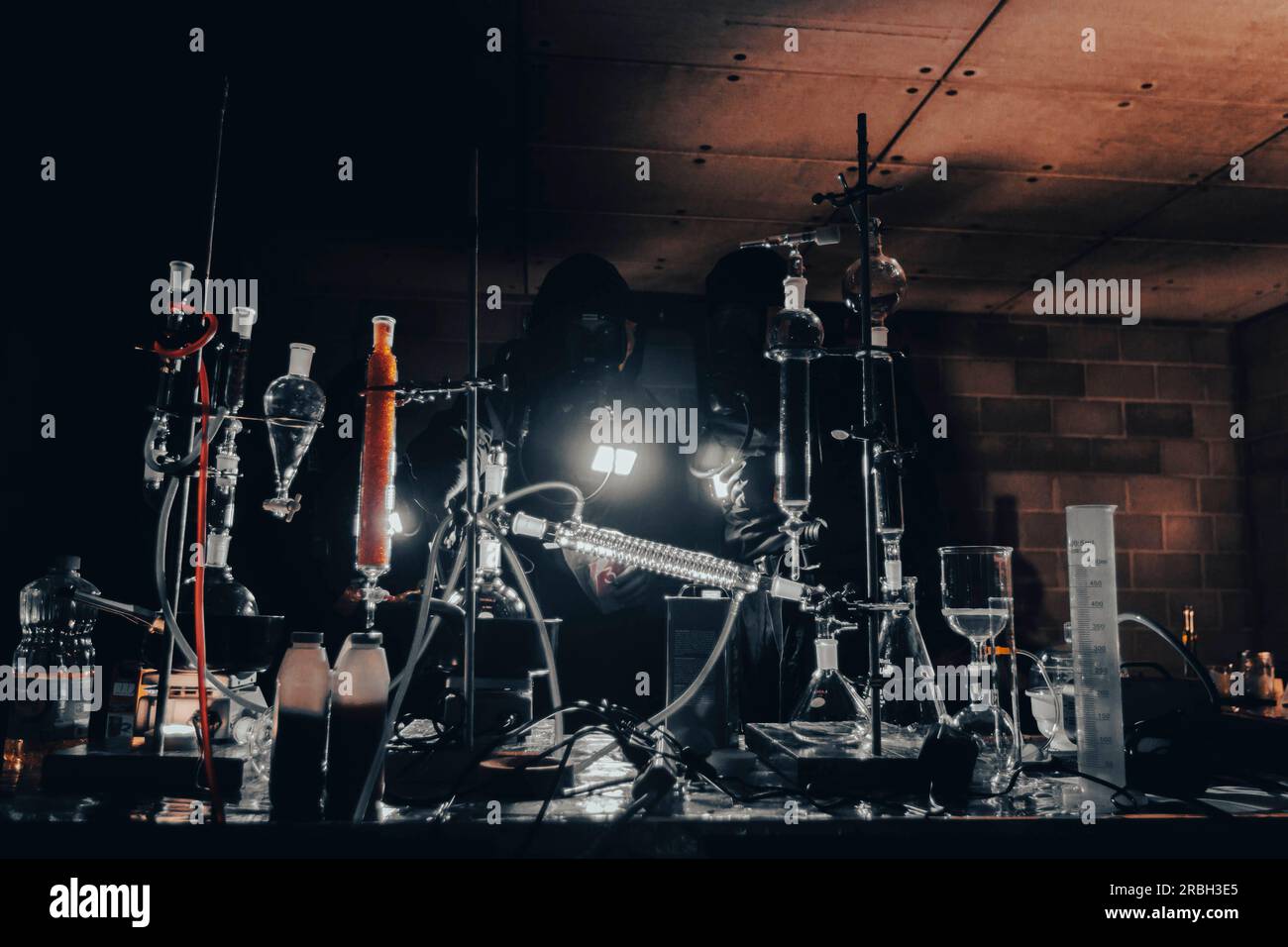 Guardsmen with the 47th Weapons of Mass Destruction-Civil Response Team ...