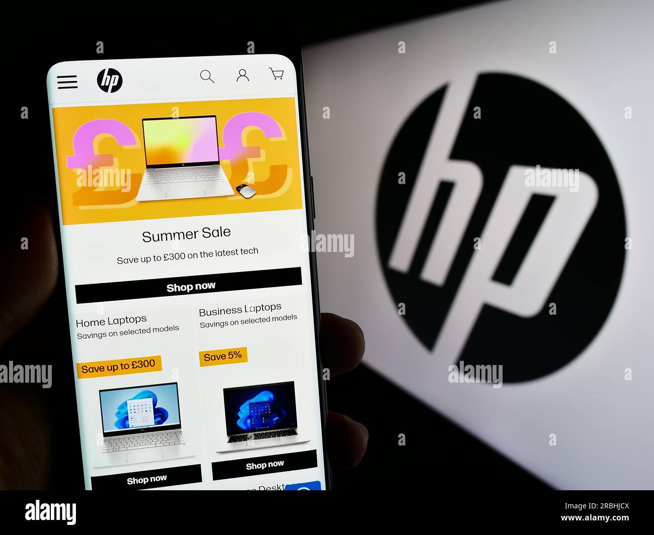 Hp laptop logo hi-res stock photography and images - Alamy