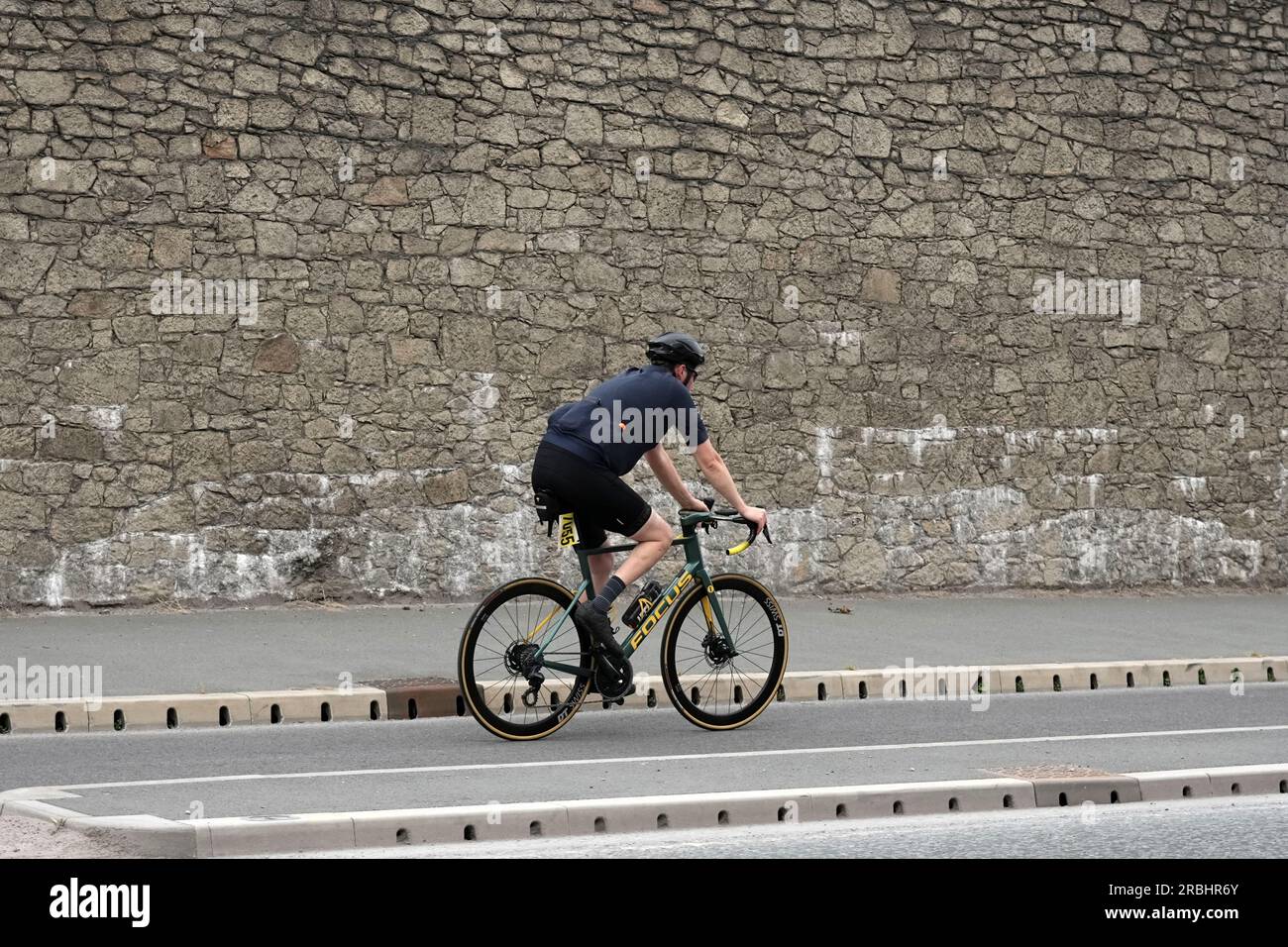 Liverpool cycle path hi-res stock photography and images - Alamy