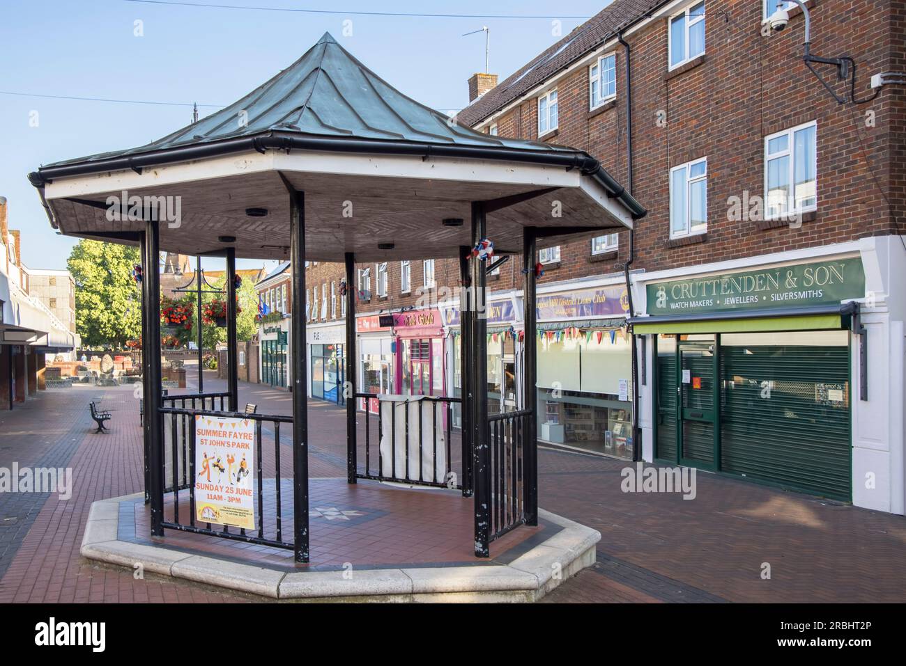 Bandstand in town centre hi-res stock photography and images - Alamy
