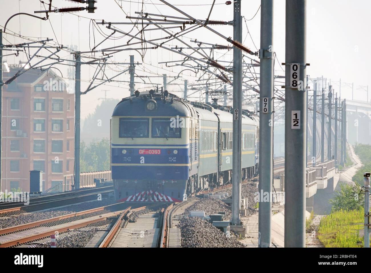 High speed railway hi-res stock photography and images - Alamy