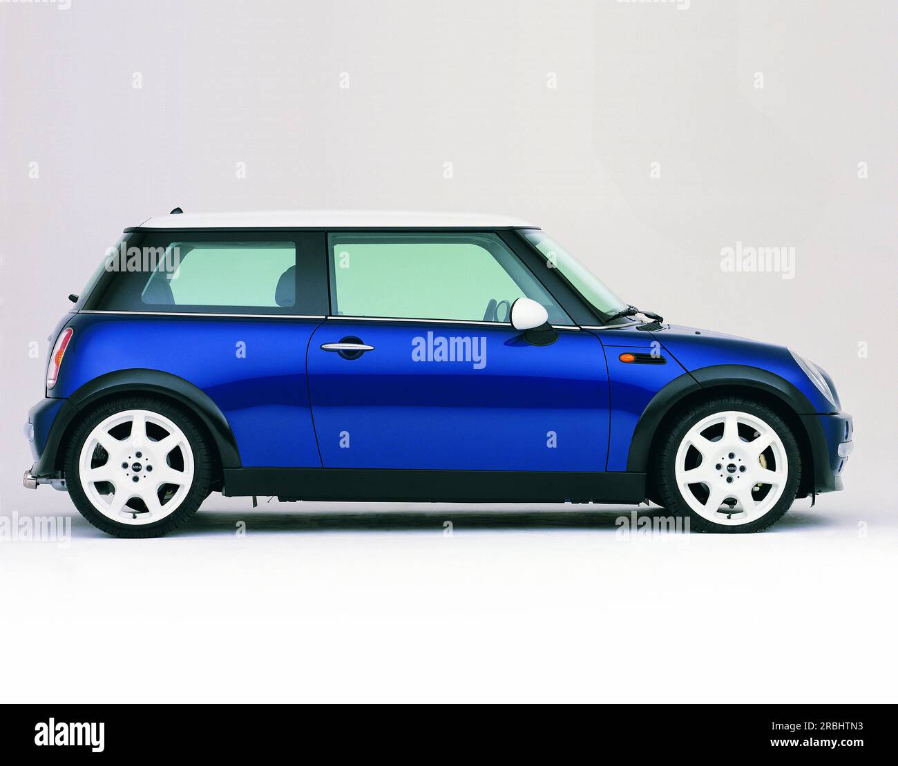 First bmw mini hi-res stock photography and images - Alamy