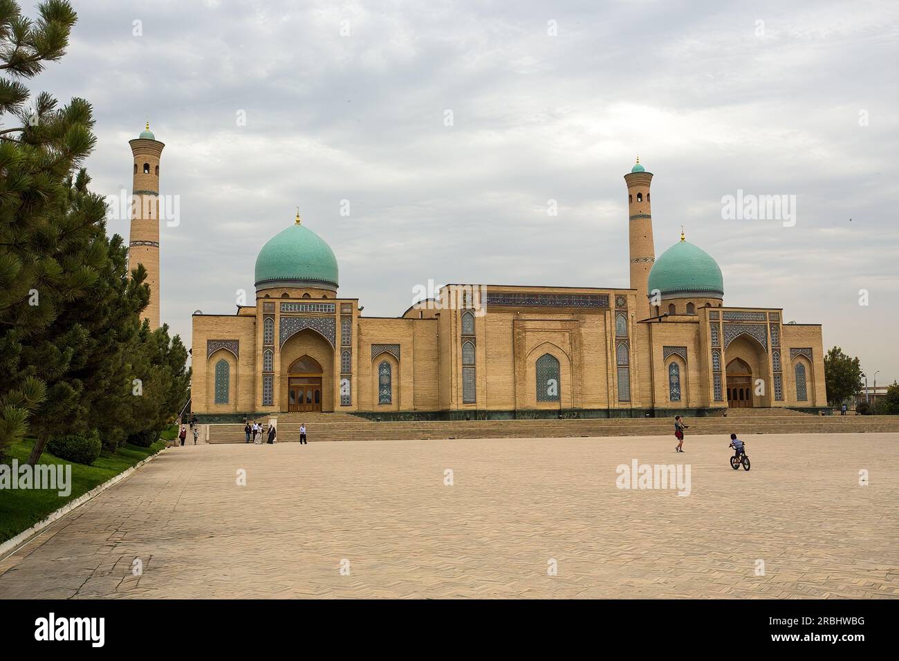 Kaffal Shashi mausoleum Stock Photo - Alamy