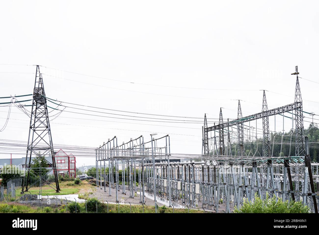 Ski 20230706.Illustrations of electricity and power cables. Transformer ...