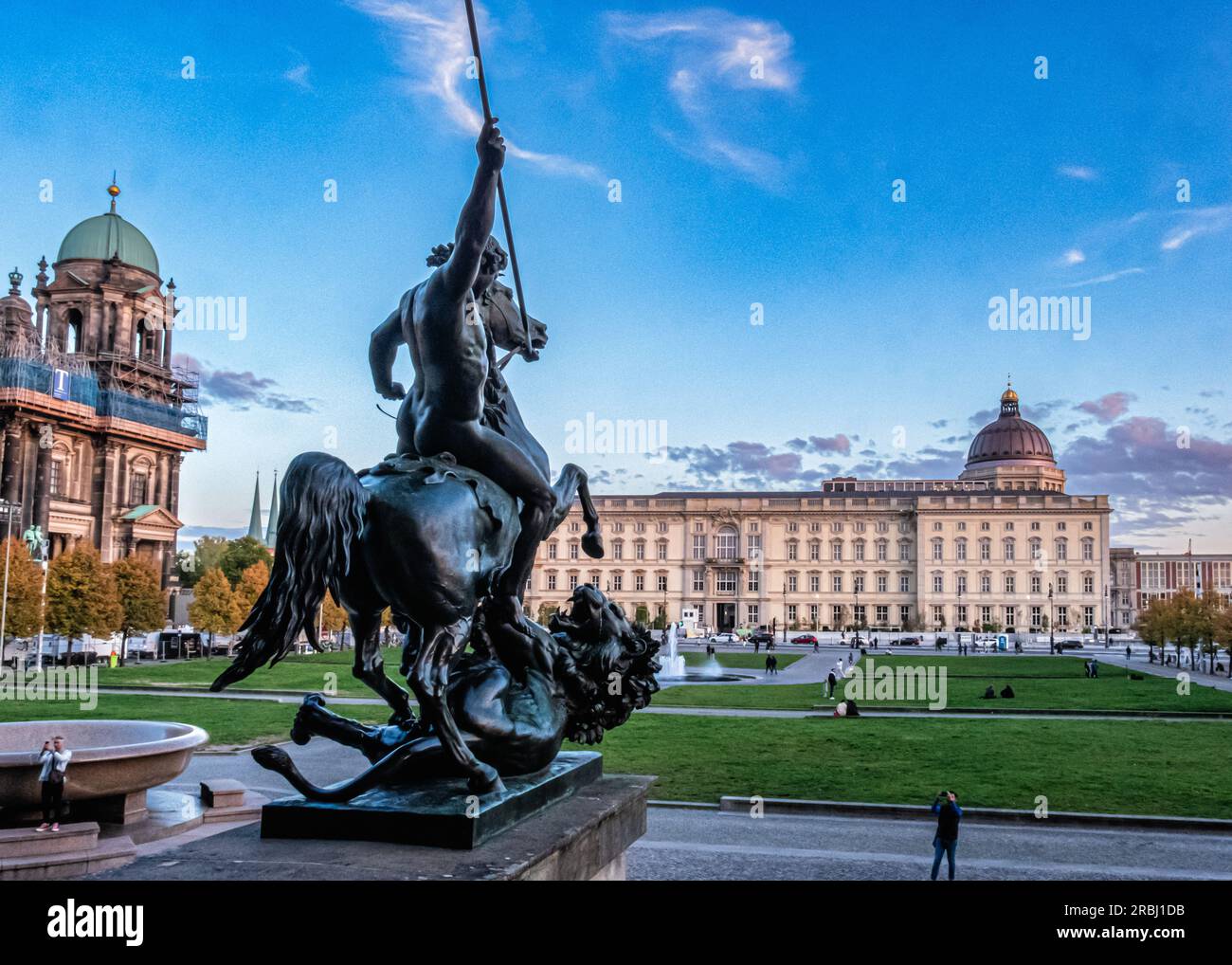 Löwenkämpfer 1858,The Lion Fighter is an 1858 bronze equestrian statue ...
