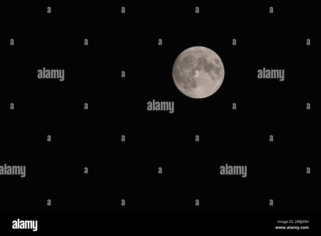Close up clear full moon hi-res stock photography and images - Alamy