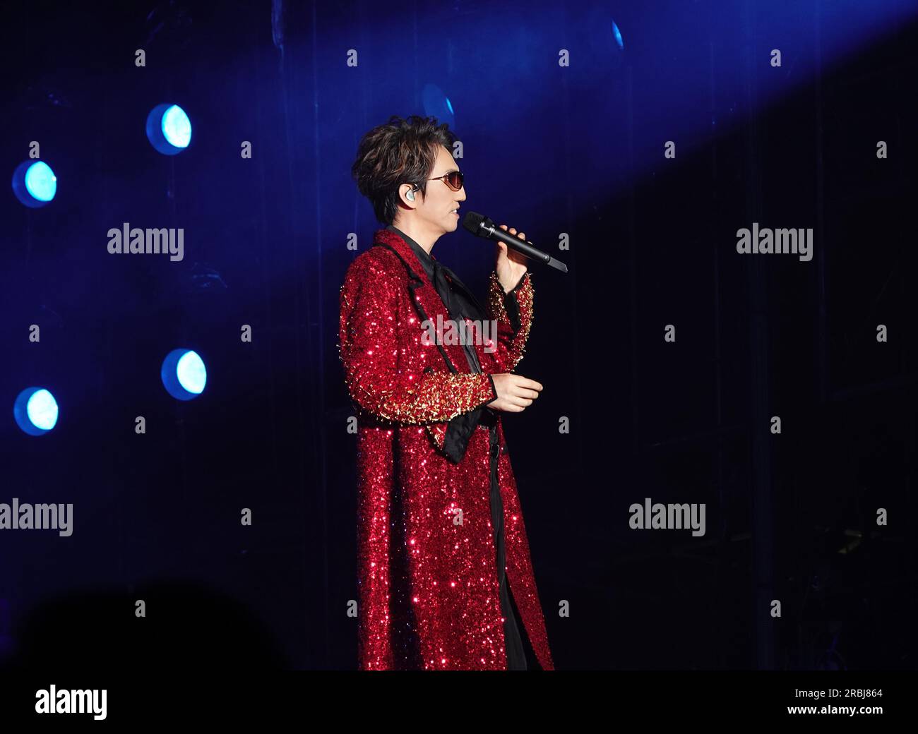 Taiwanese singer Terry Lin holds concert in Yichang City, central China ...