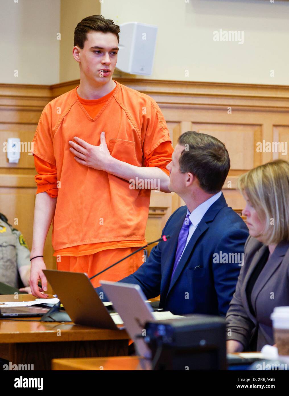 Willard Miller makes a statement to the family of Nohema Graber during ...