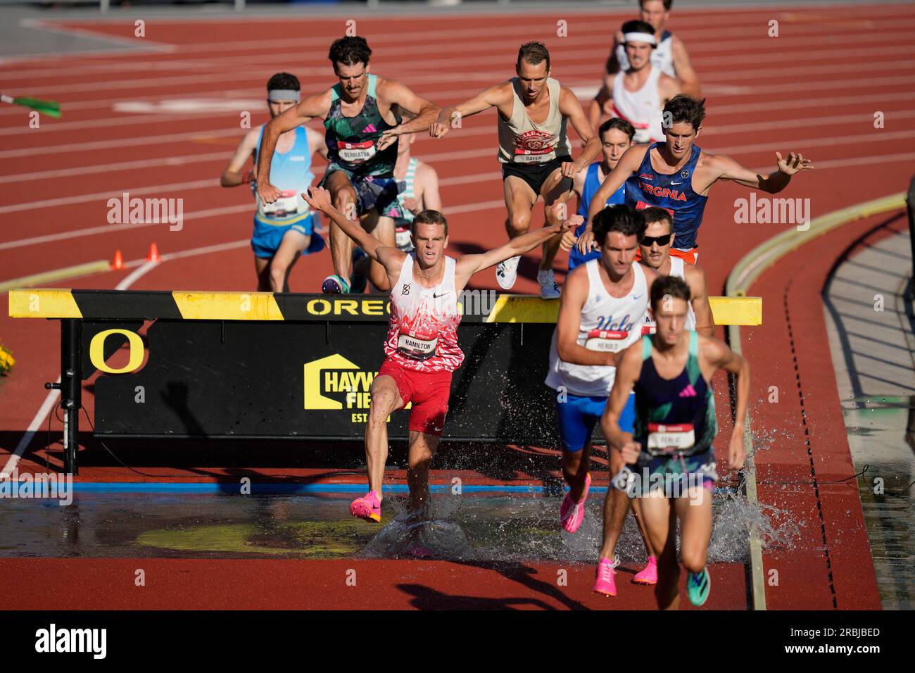 Athletes compete in the first round of the men's 3000 meter ...