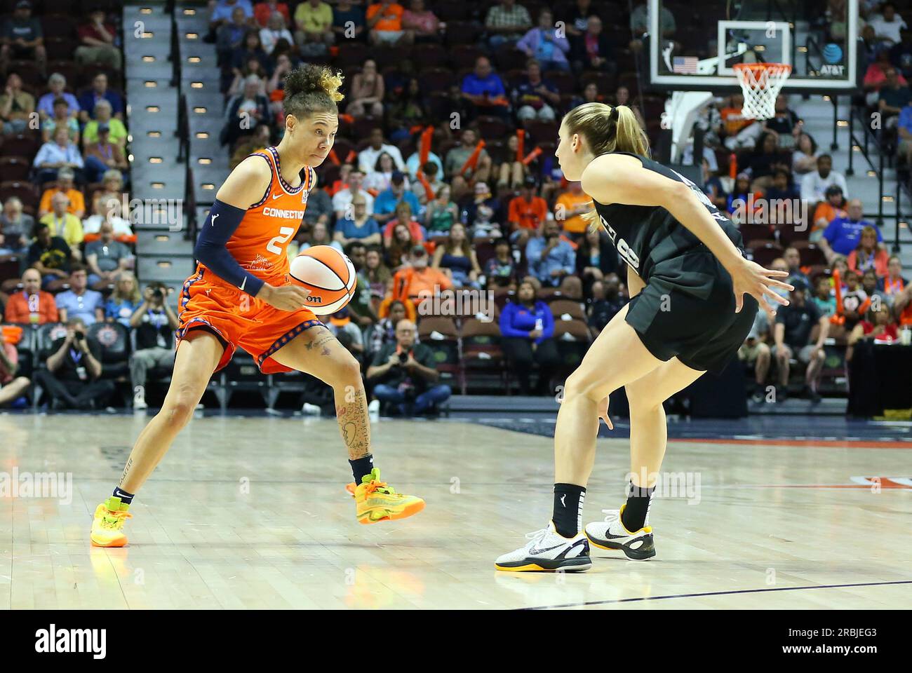 UNCASVILLE, CT - JULY 06: Connecticut Sun guard Natisha Hiedeman (2 ...