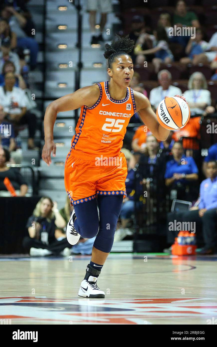 UNCASVILLE, CT - JULY 06: Connecticut Sun forward Alyssa Thomas (25 ...