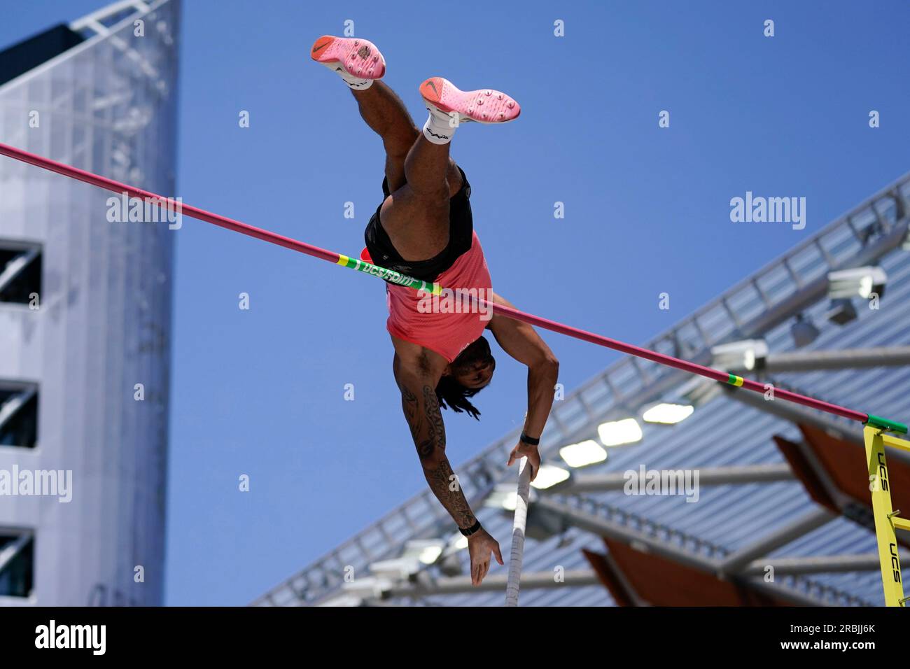 Devon Williams competes in the pole vault for the men's decathlon ...