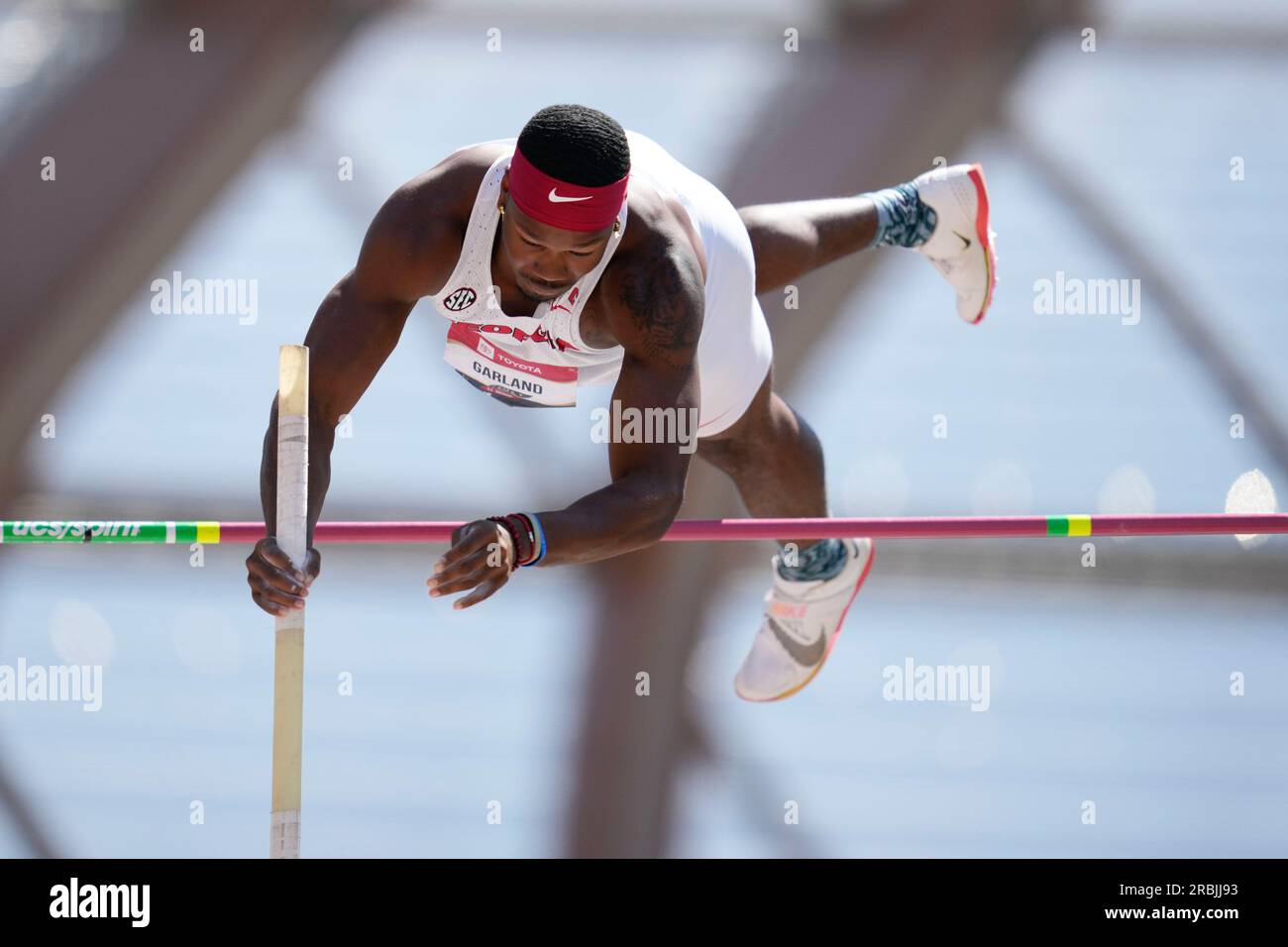 Kyle Garland competes in the pole vault for the men's decathlon during ...