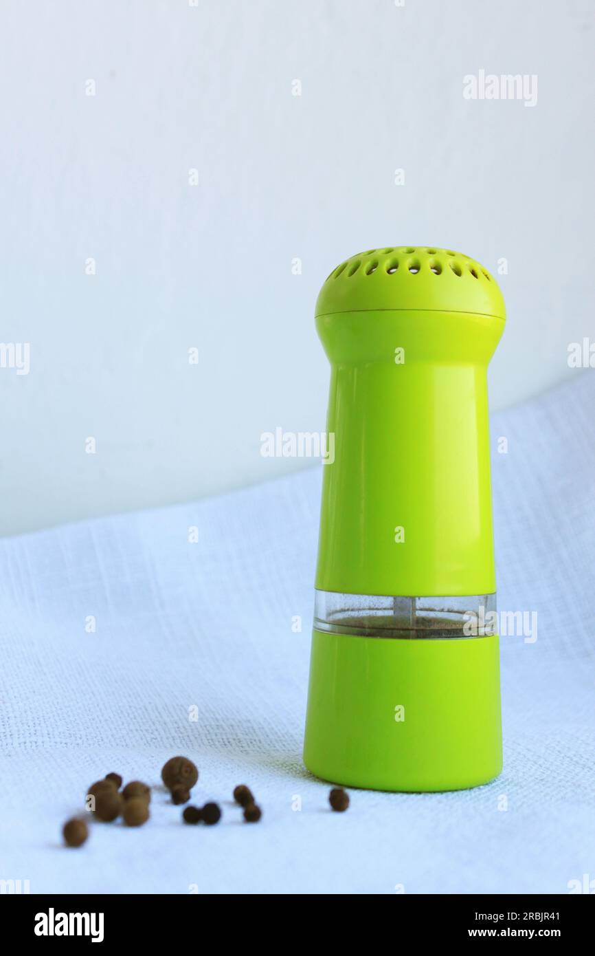 Black peper on food hi-res stock photography and images - Alamy