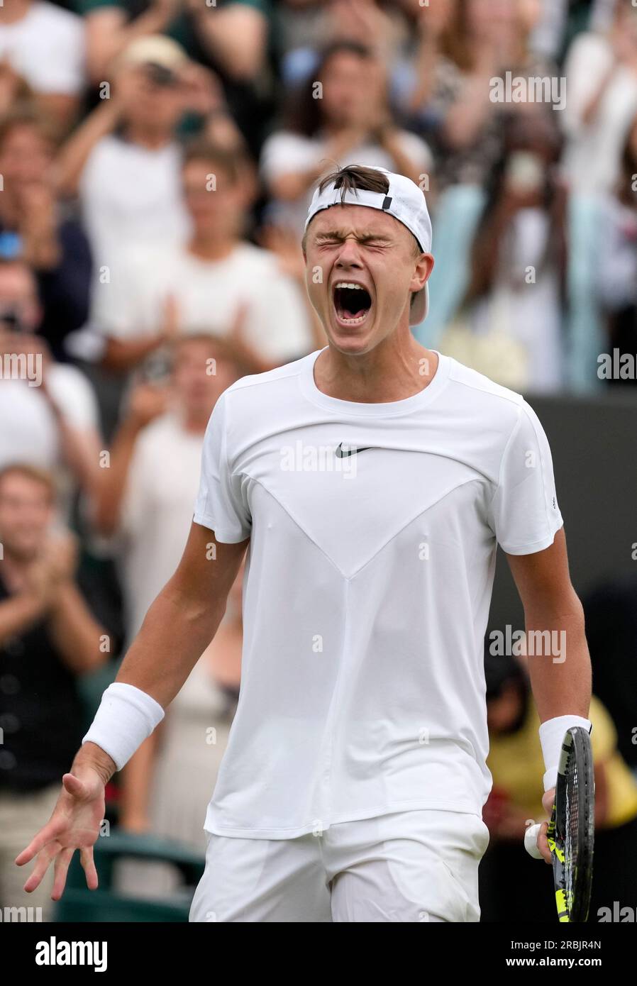 Denmark's Holger Rune celebrates after beating Spain's Alejandro ...