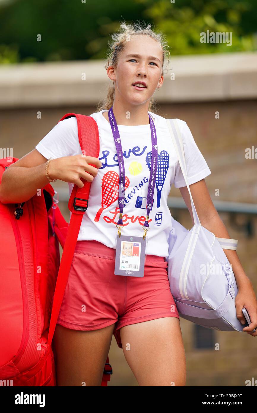 Mirra andreeva hi-res stock photography and images - Alamy