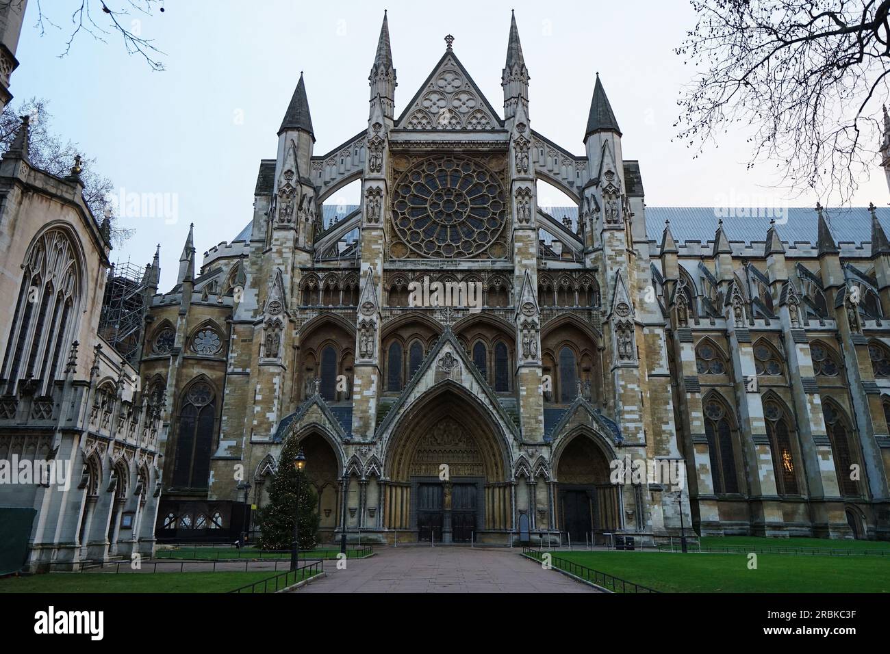 Exterior architecture and design of Westminster Abbey Royal Gothic ...