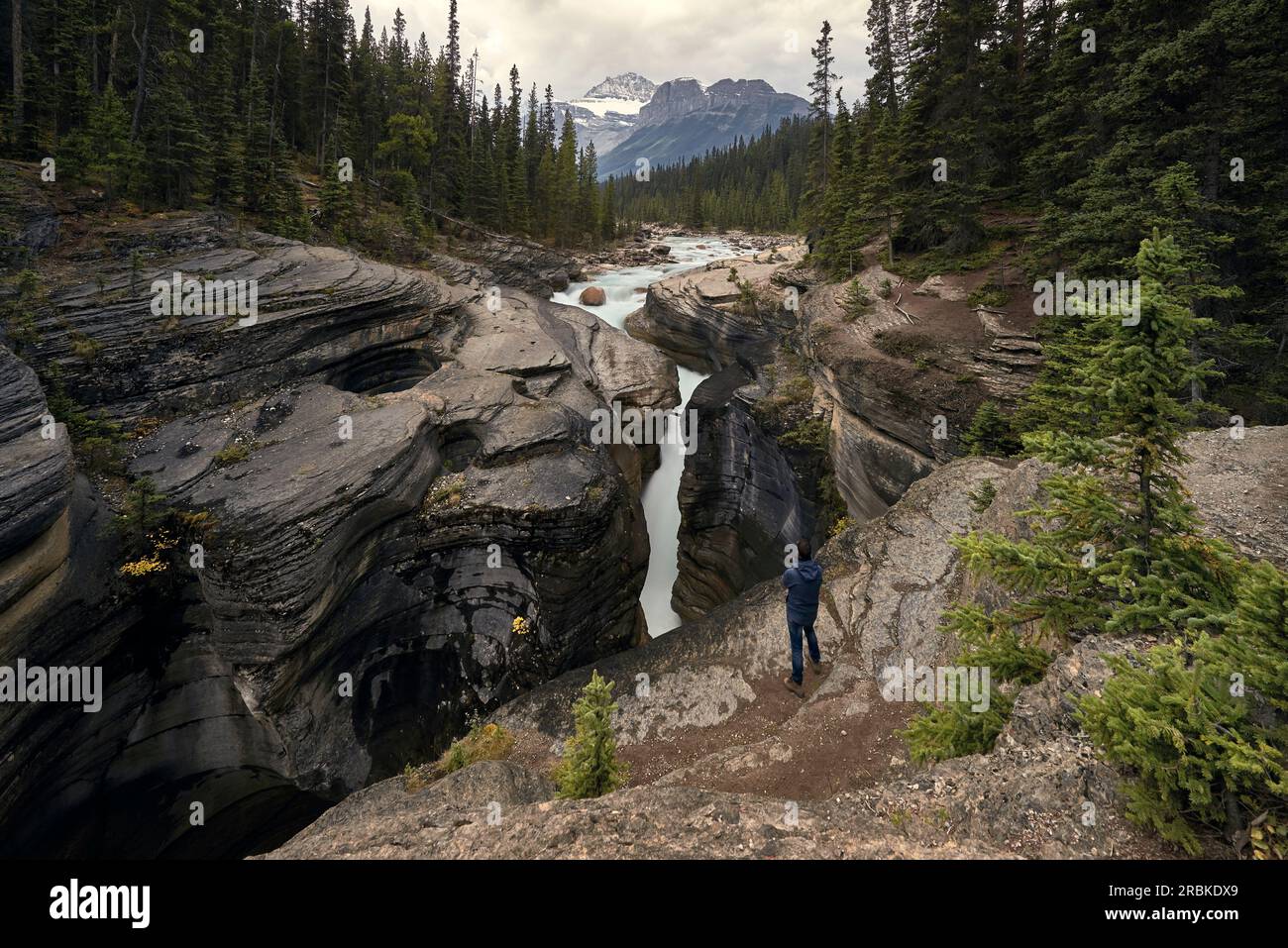 The Mistaya River flows through Mistaya Canyon in Banff National Park ...