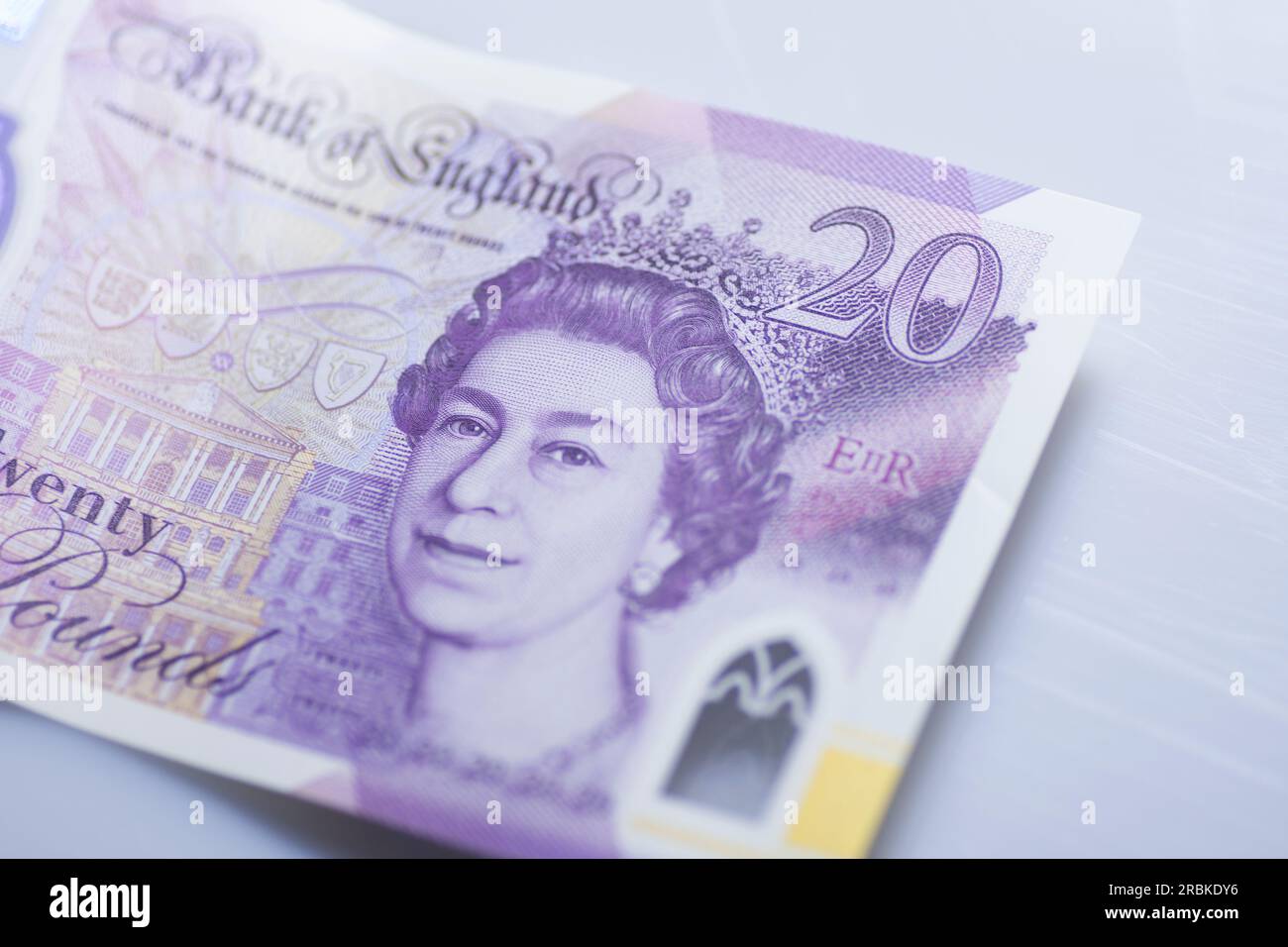 20 pounds banknote queen elizabeth hi-res stock photography and images ...