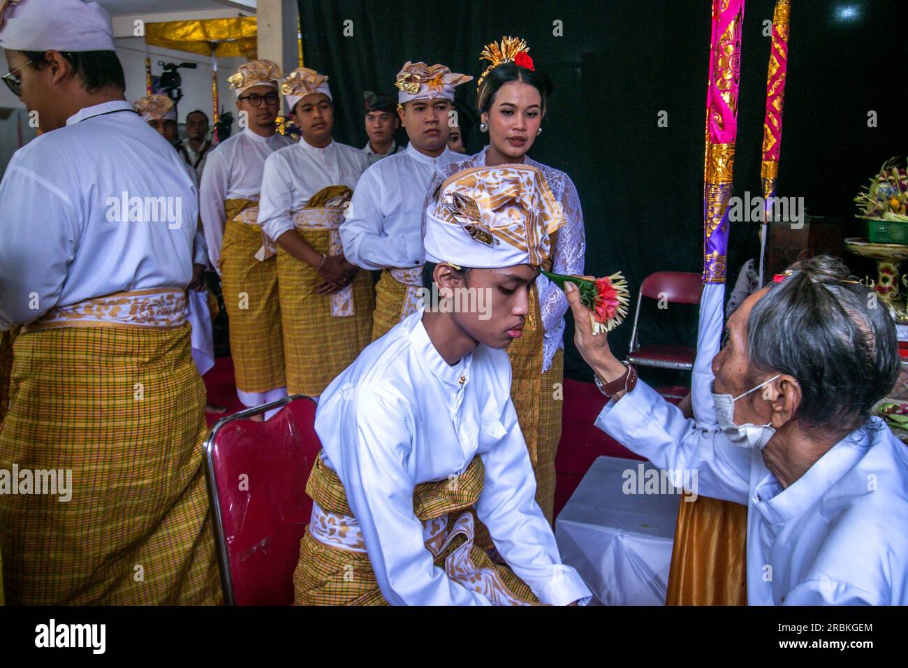 Giri kusuma temple hi-res stock photography and images - Alamy