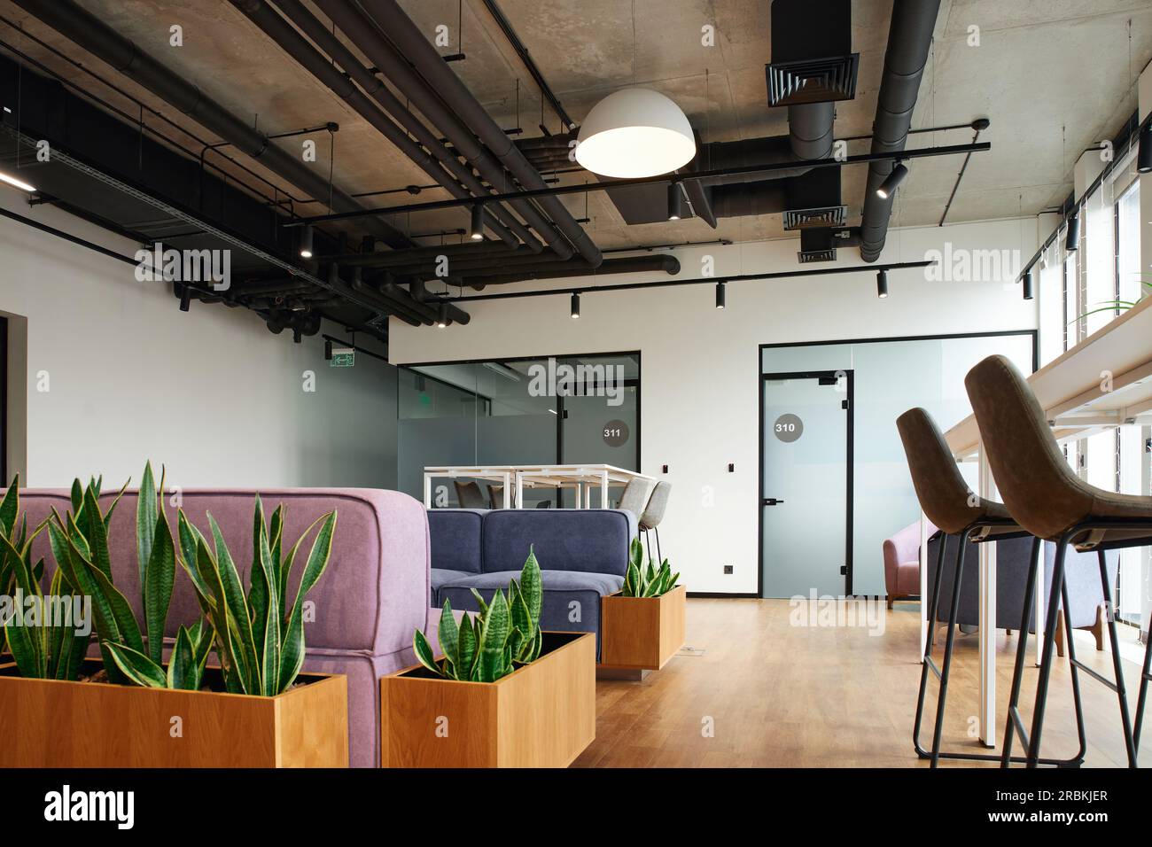 Tech zone hi-res stock photography and images - Alamy