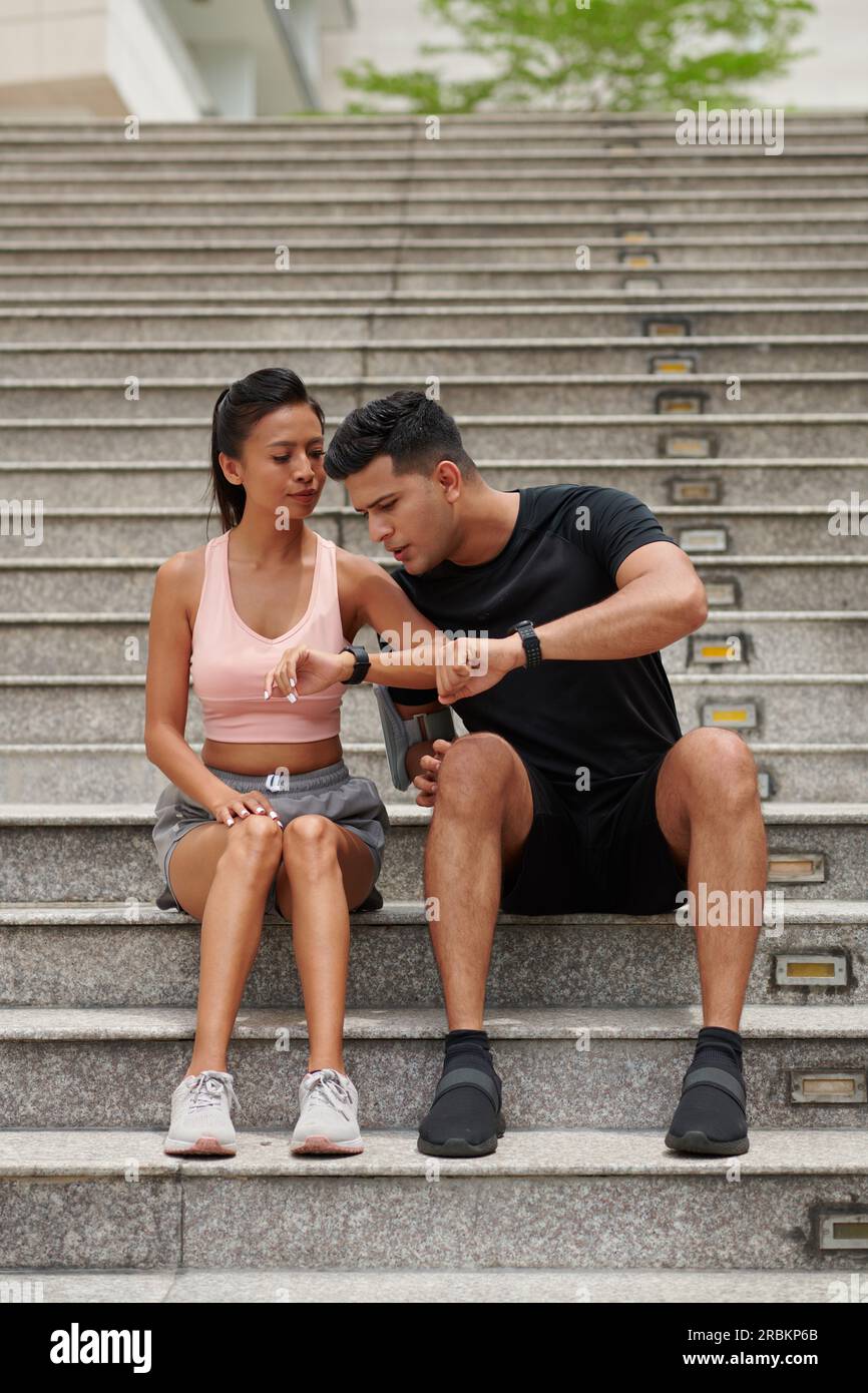 Comparing numbers hi-res stock photography and images - Alamy