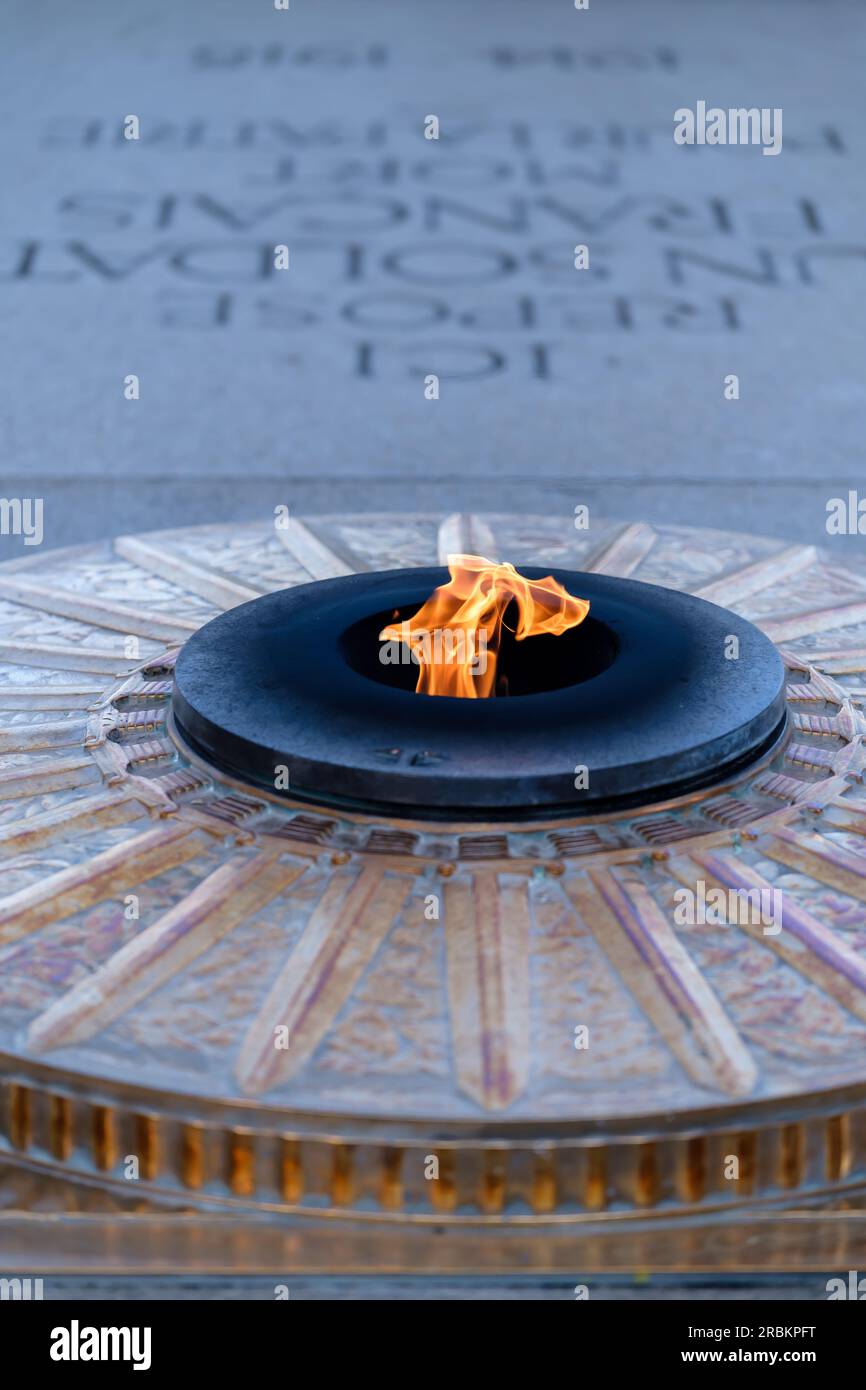 Paris, France - June 25, 2023 : View of the eternal flame at the tomb ...