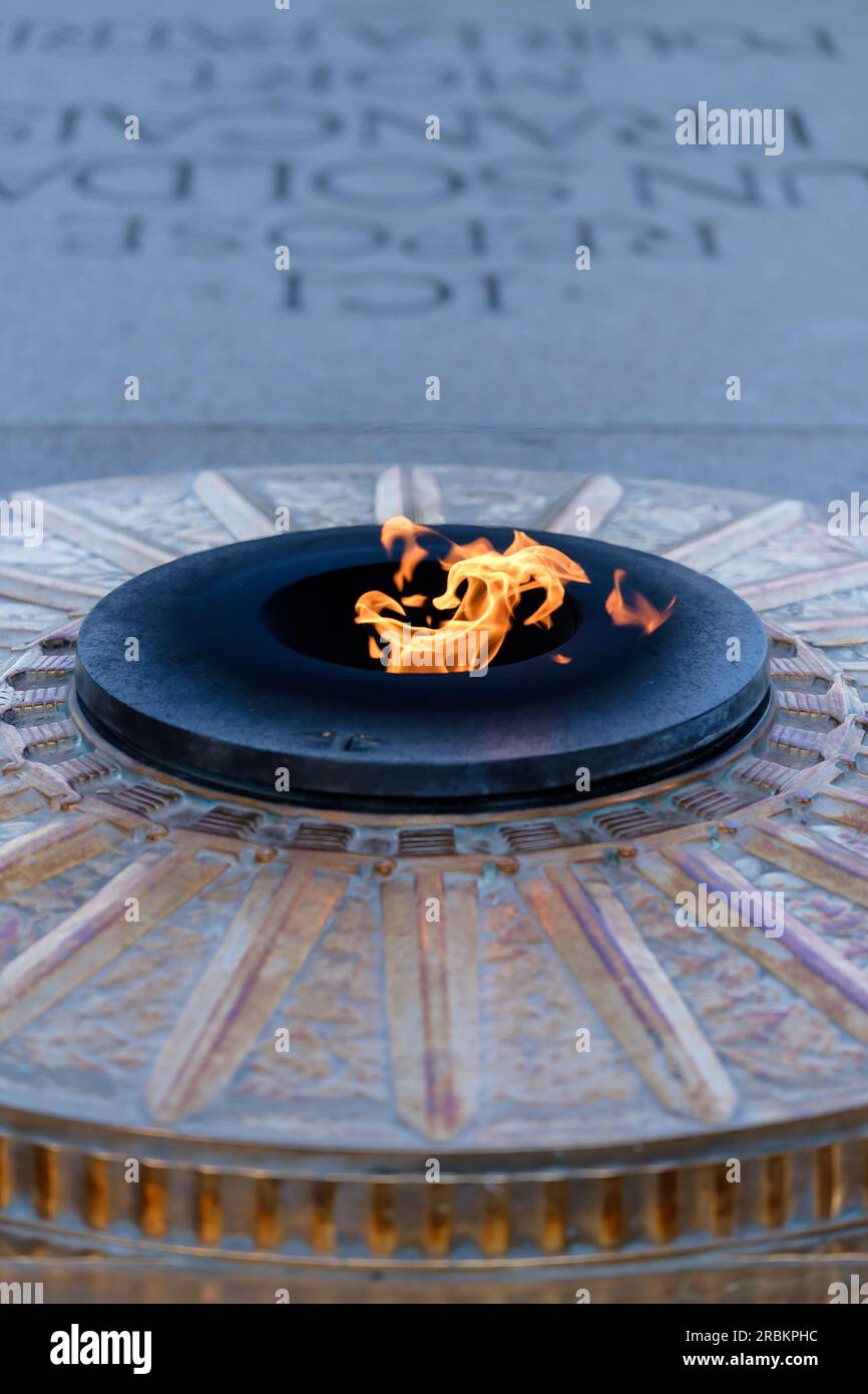 Paris, France - June 25, 2023 : View of the eternal flame at the tomb ...