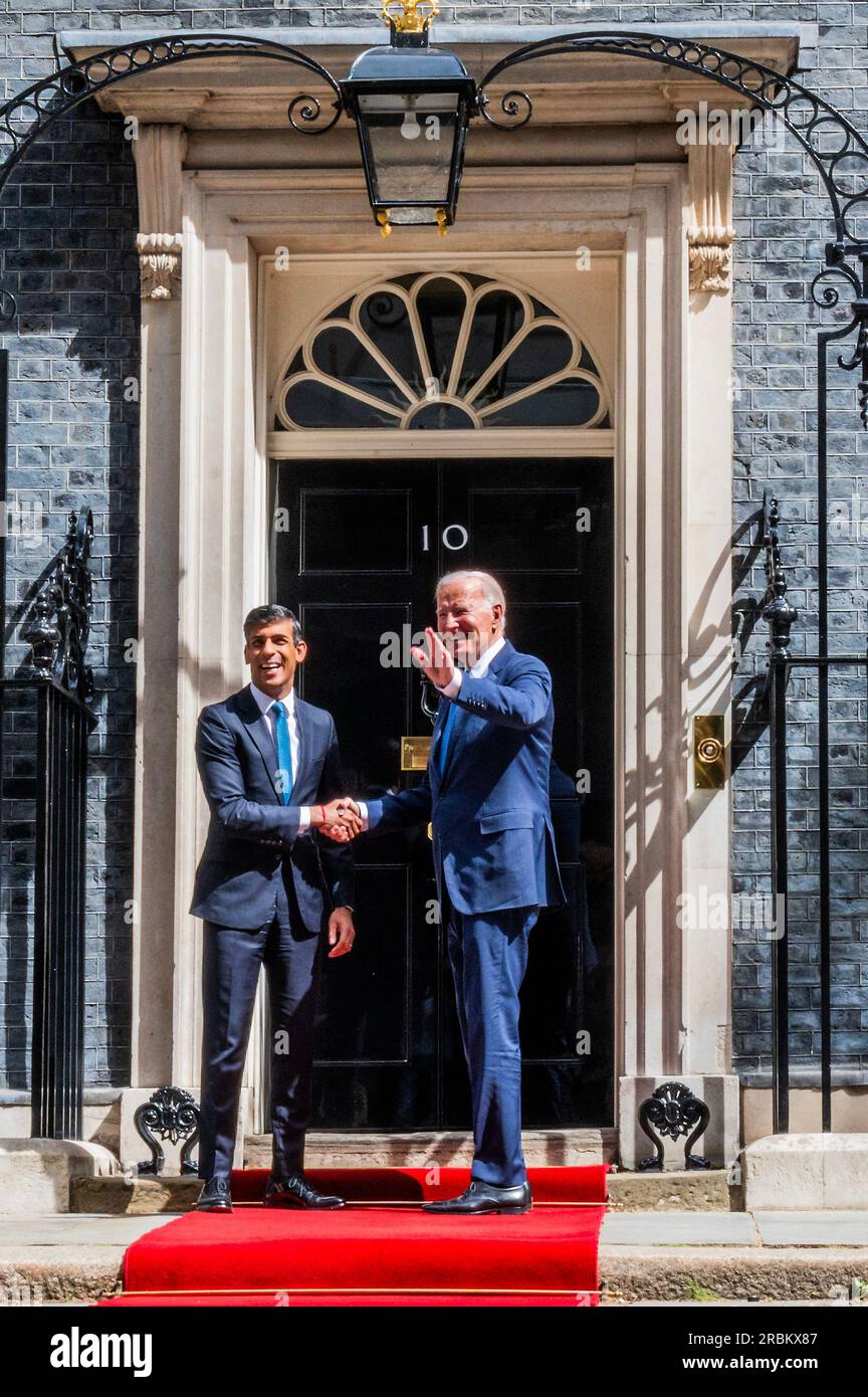 London, UK. 10th July, 2023. American President Joe Biden visits ...