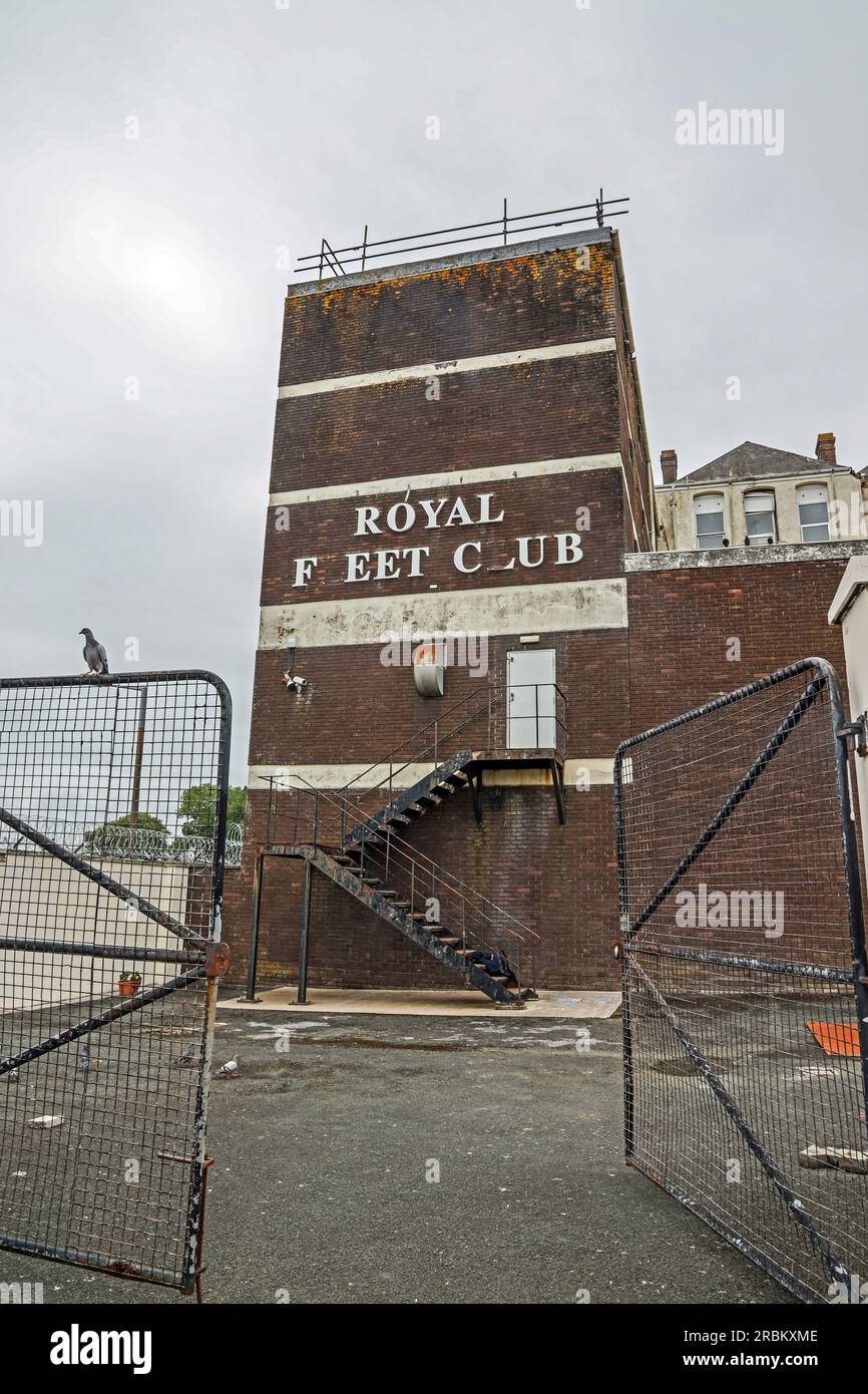 Portrait view of rear elevation hi-res stock photography and images - Alamy