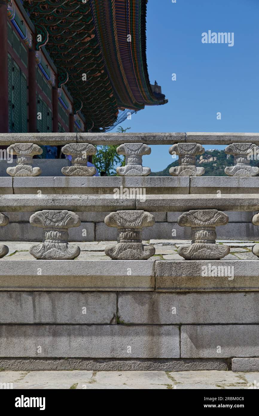 Korean traditional stone wall hi-res stock photography and images - Alamy