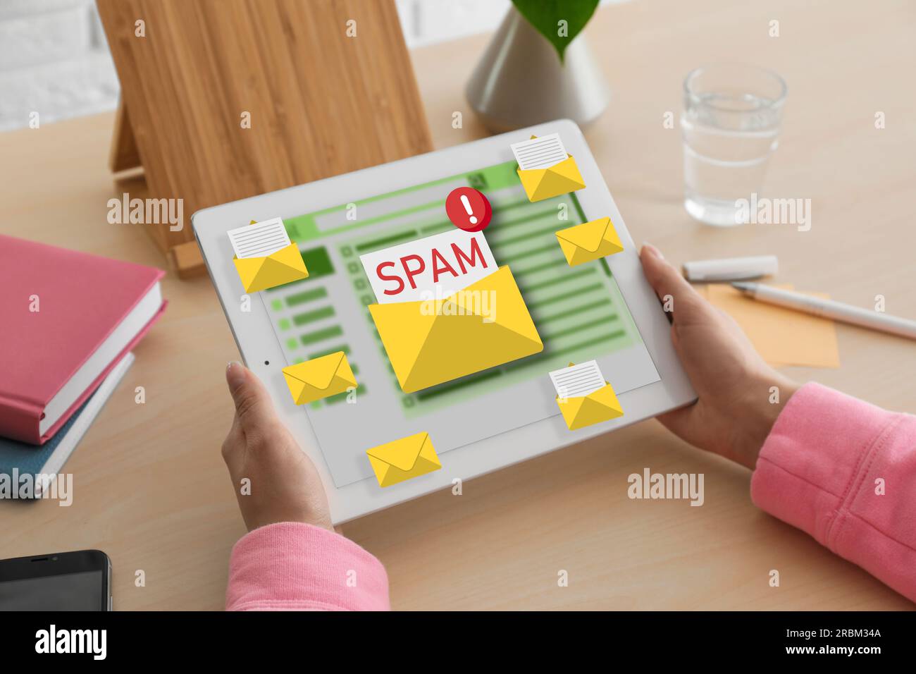 Warning text on female software hi-res stock photography and images - Alamy