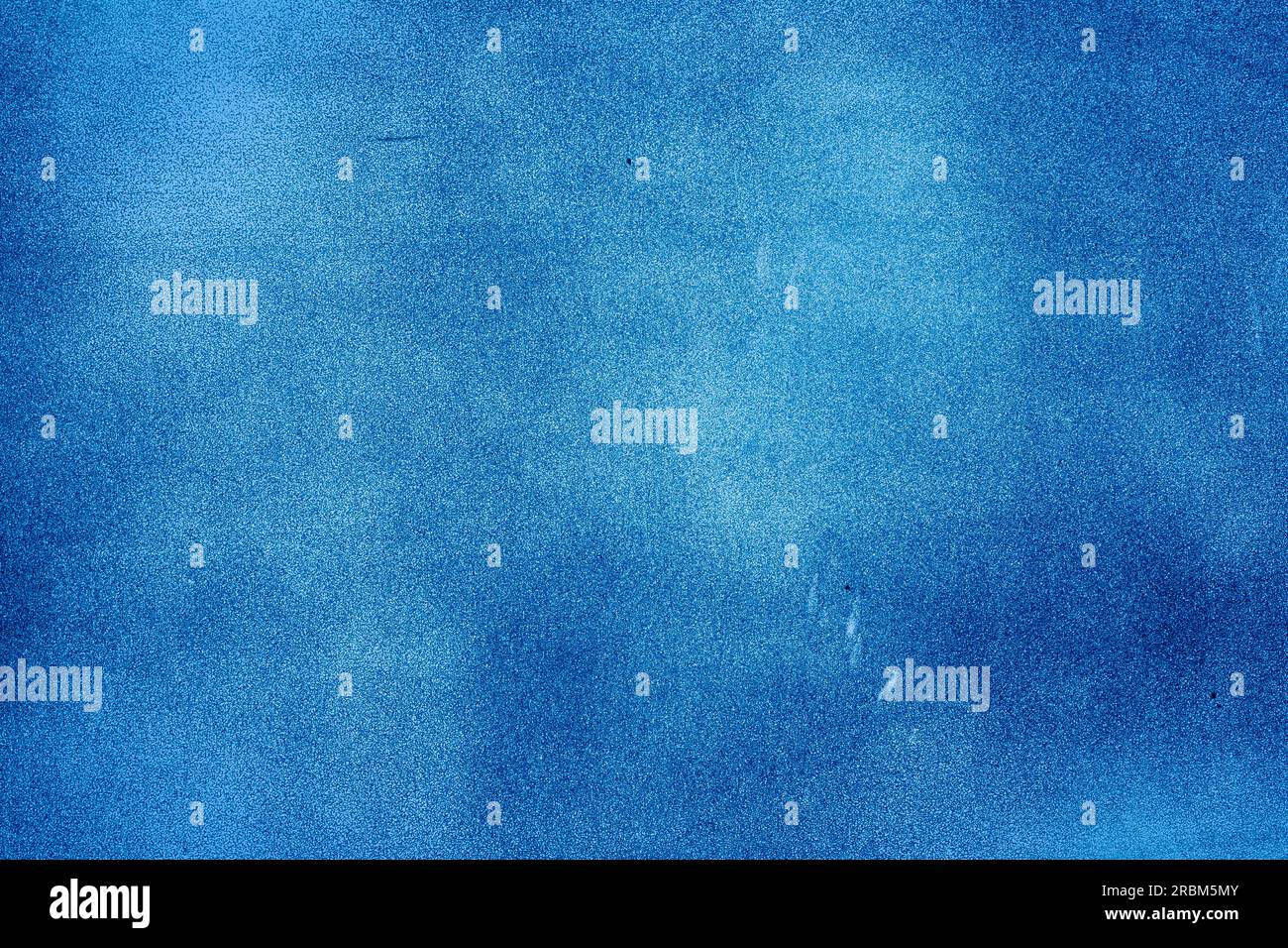 Blue texture background with bright center spotlight Stock Photo - Alamy