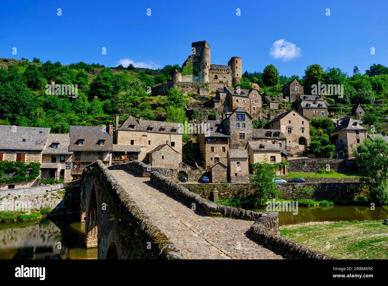 France, Aveyron (12), Belcastel, labeled The Most Beautiful Villages of ...