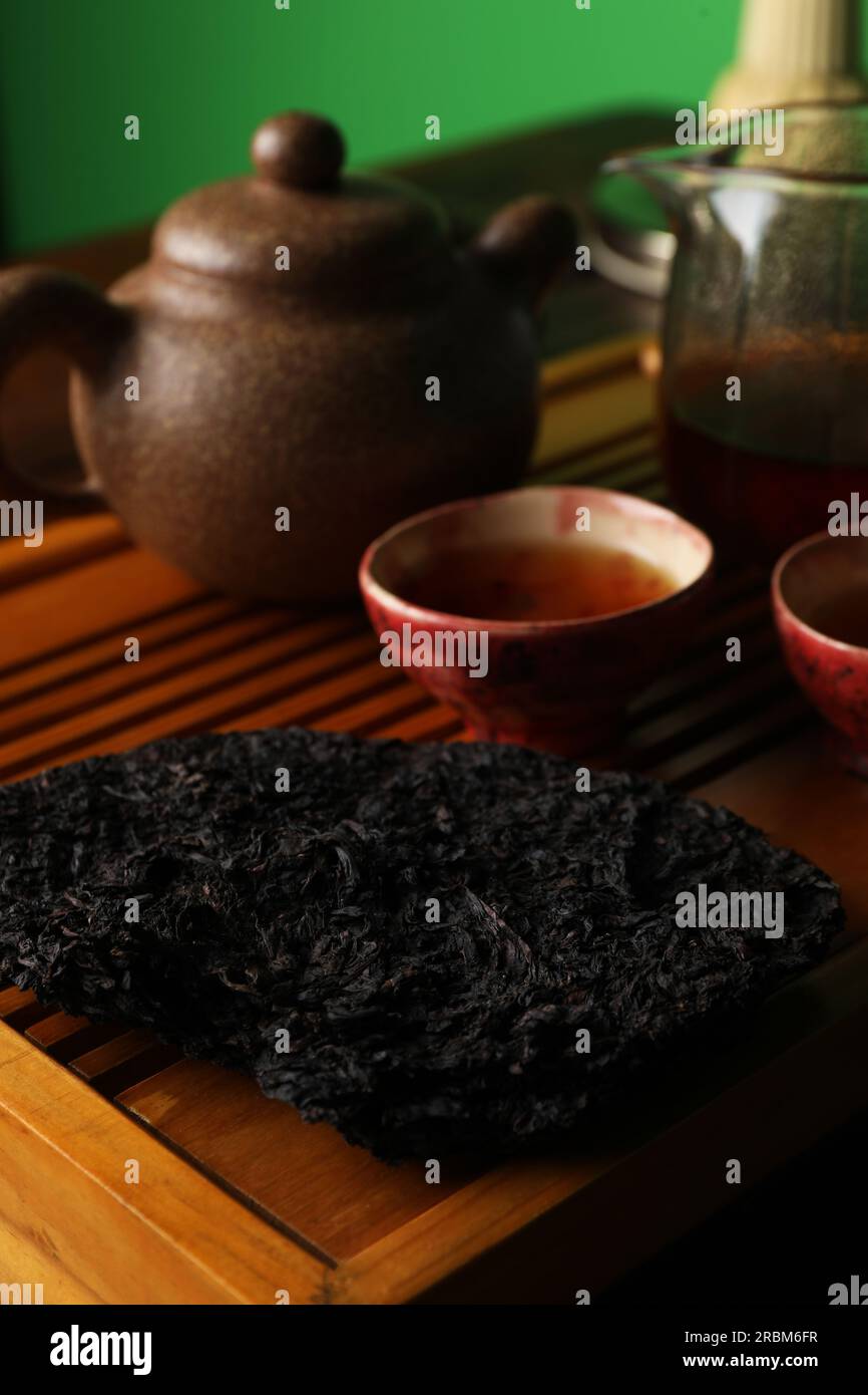 Disc shaped tray hi-res stock photography and images - Alamy