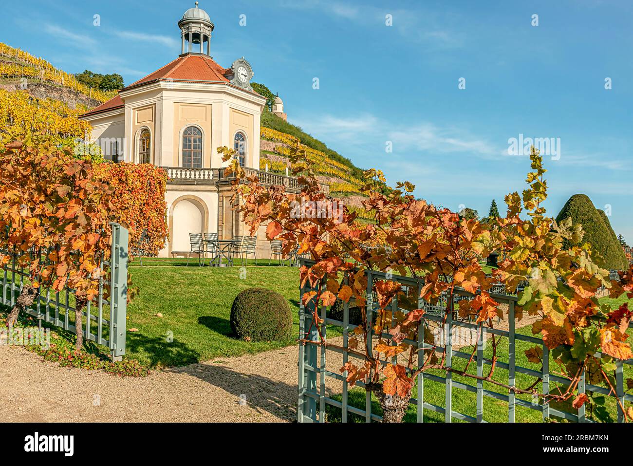 Belvedere pavilion of the Schloss Wackerbarth winery in autumn ...