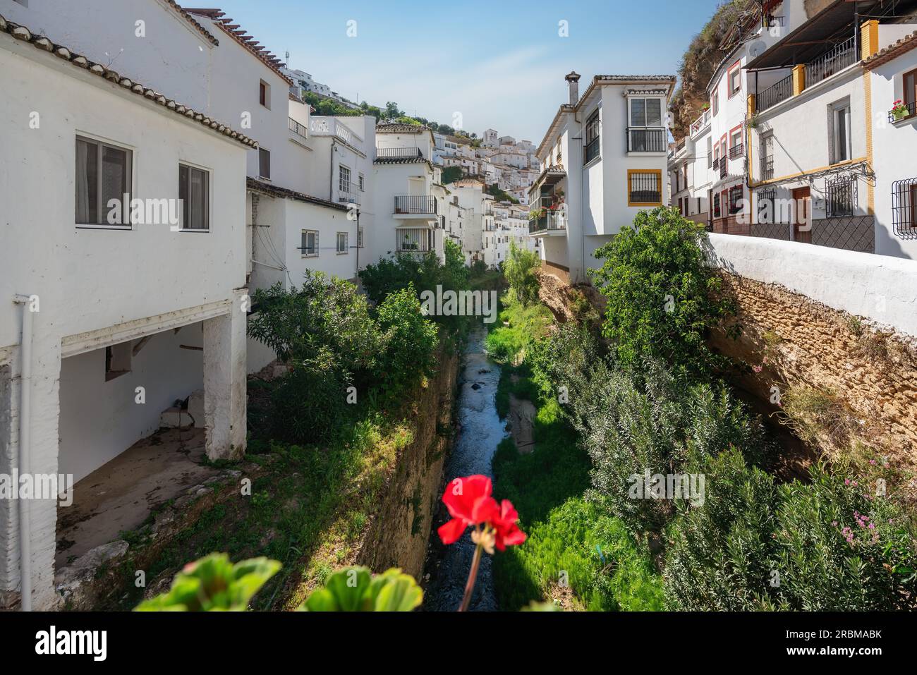 Trejo River - Setenil de las Bodegas, Andalusia, Spain Stock Photo - Alamy