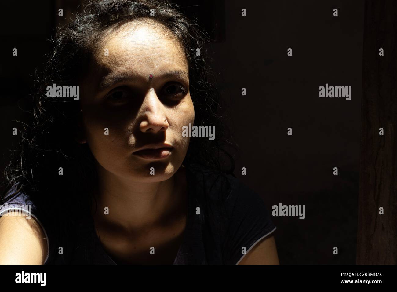 Beautiful Indian Lady Portrait with shadow and highlights.Dramatic ...