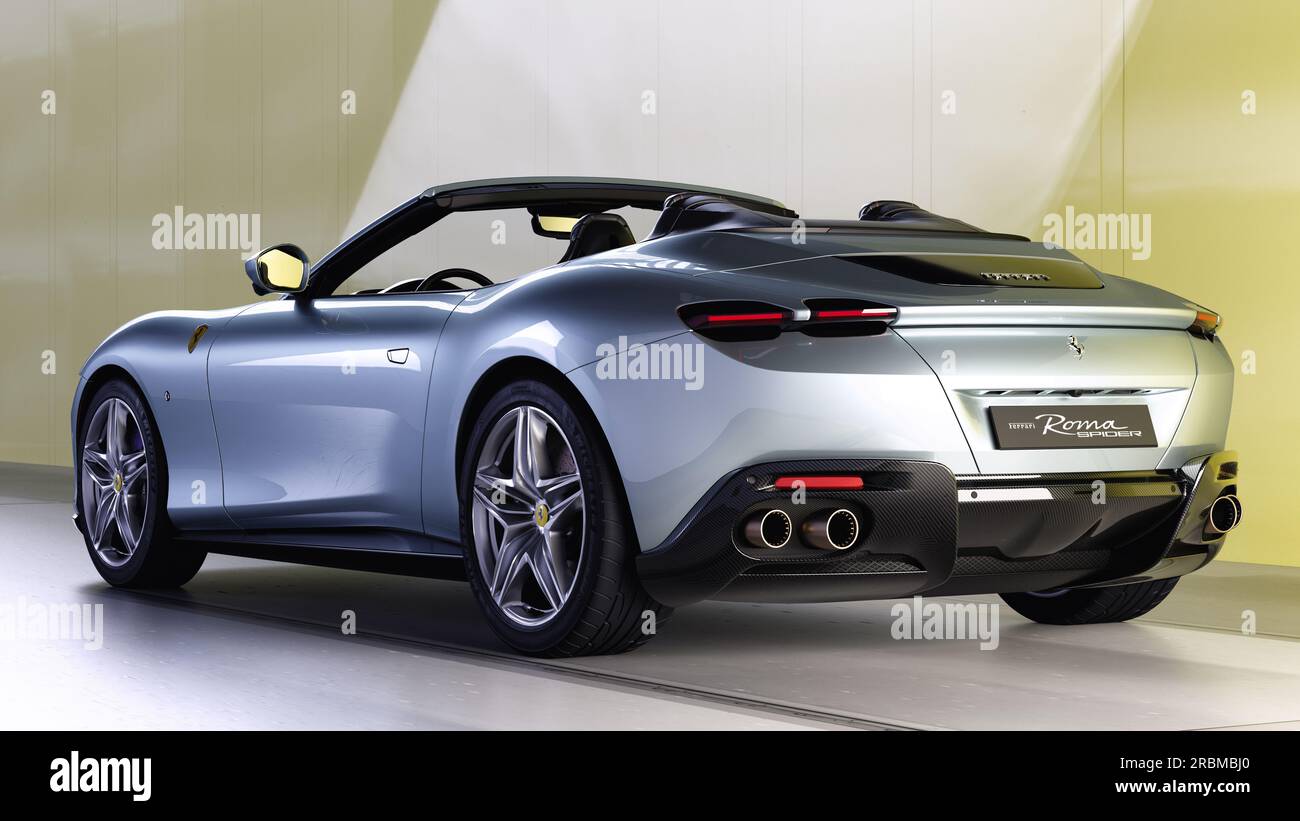 Ferrari Roma Spider Stock Photo - Alamy