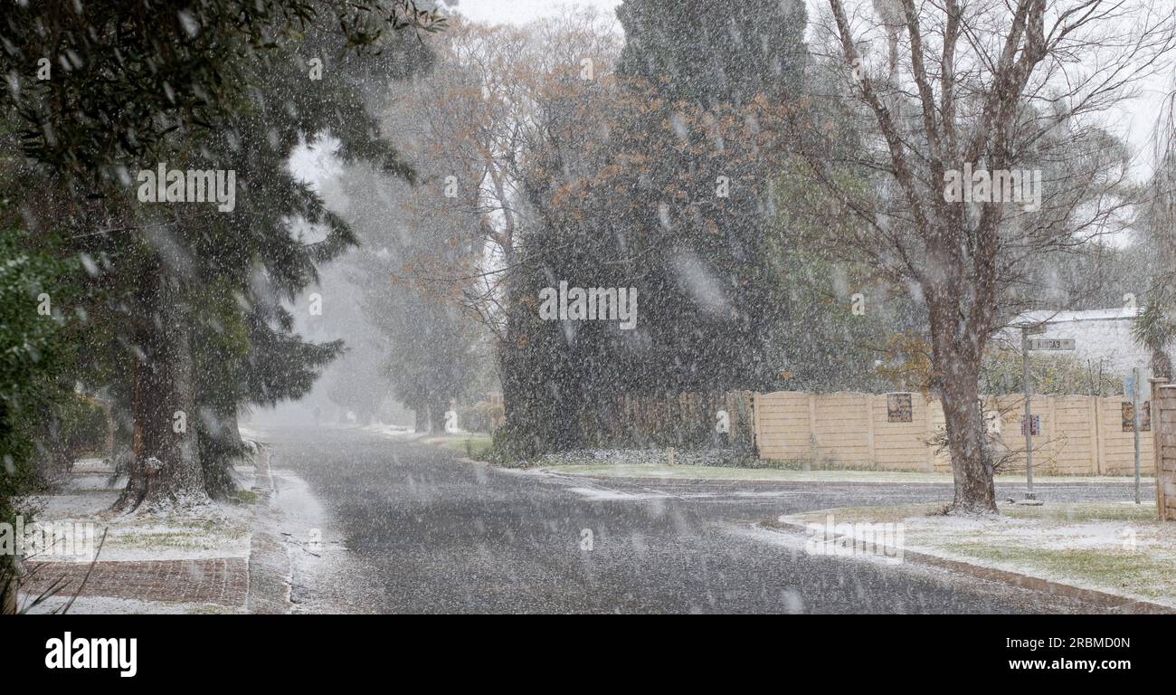 Johannesburg, South Africa - uncommon snowfall in the city in early ...