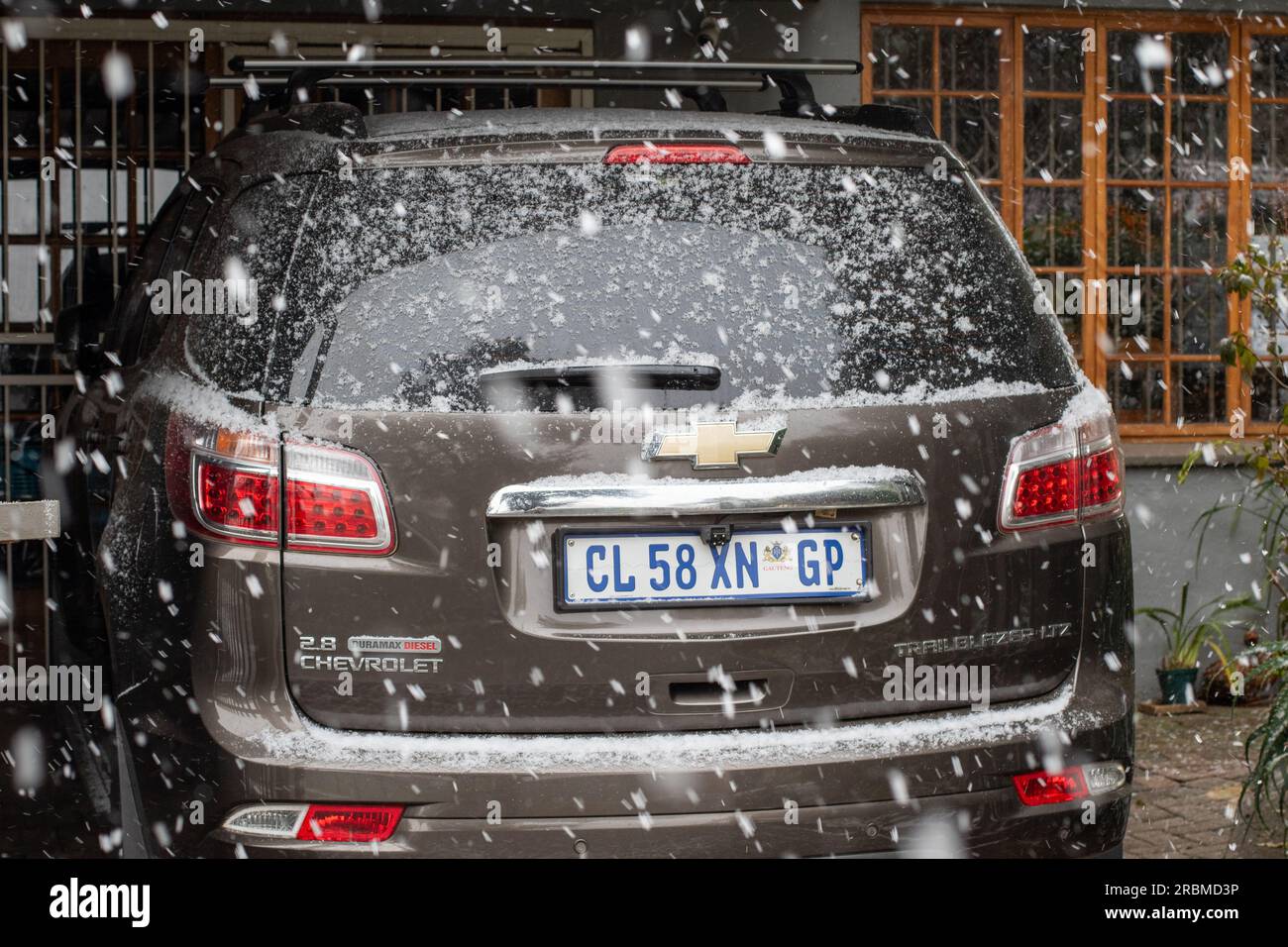 Johannesburg, South Africa - uncommon snowfall in the city in early ...
