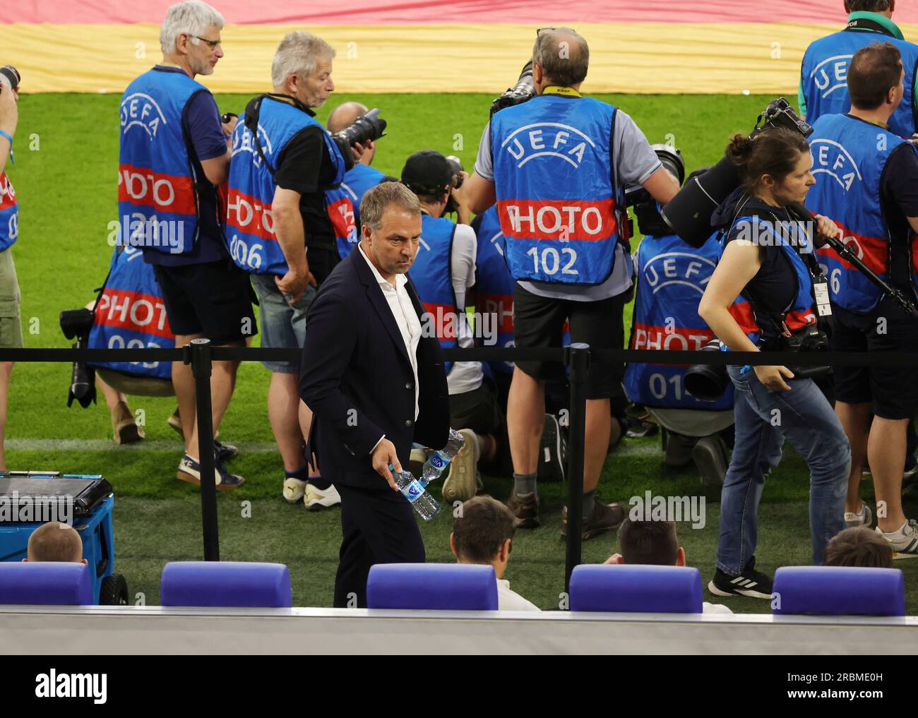 Hansi Flick in front of photographers, of Germany firo Soccer/ friendly ...