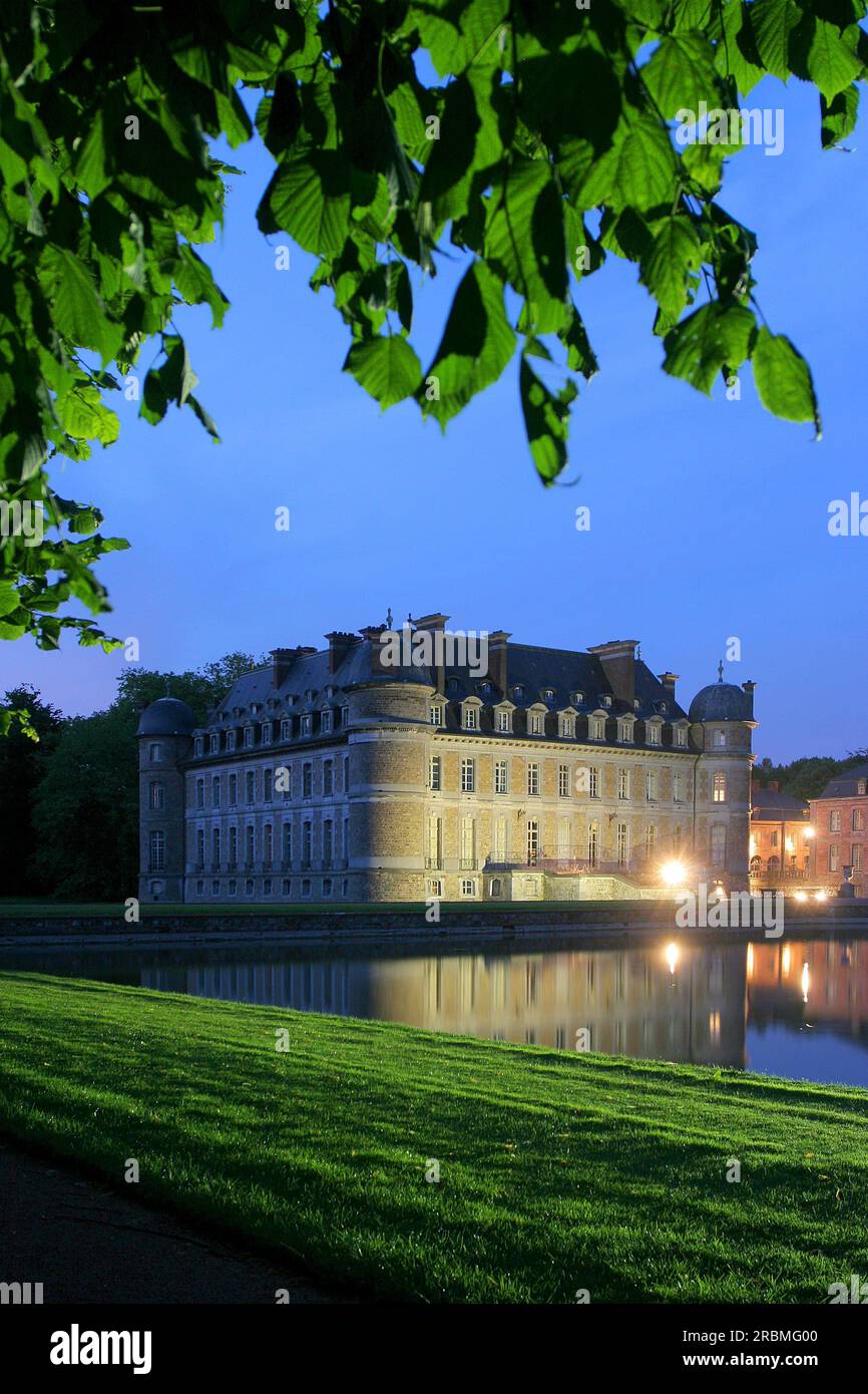 Belgium castle beloeil hi-res stock photography and images - Alamy